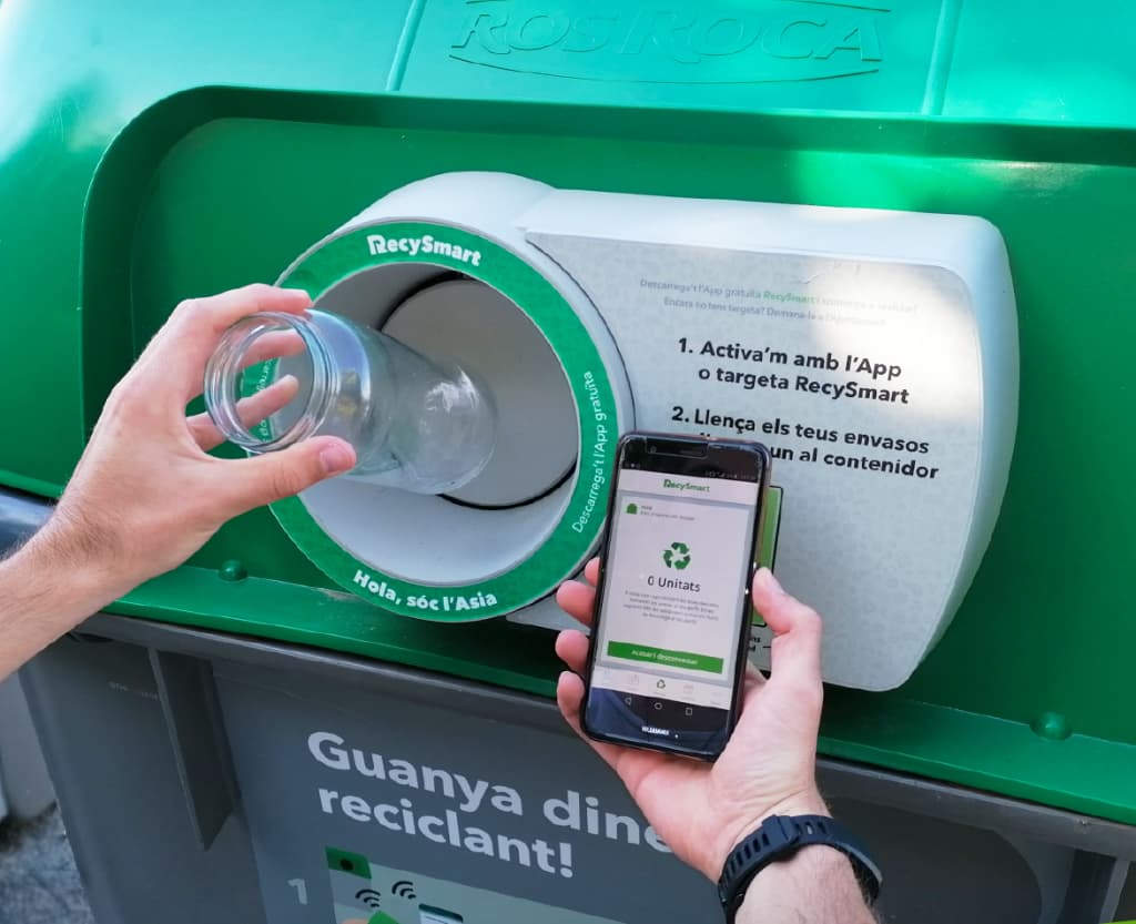 System do zarabiania na zwrotach opakowań RecySmart firmy Candam ...